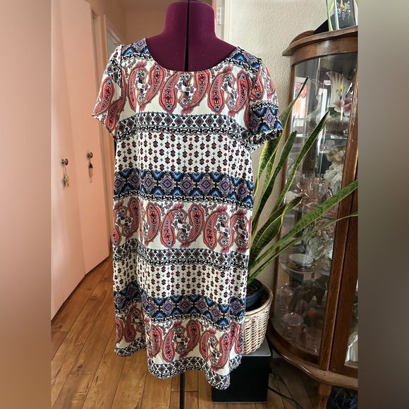 Pretty Good | Dresses | Paisley Short Cap Sleeves Dress 33 Inches Long ...